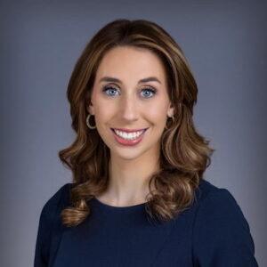 Jessie Klinger Bio, Wiki, KAAL, Age, Partner, Family, Income,Net