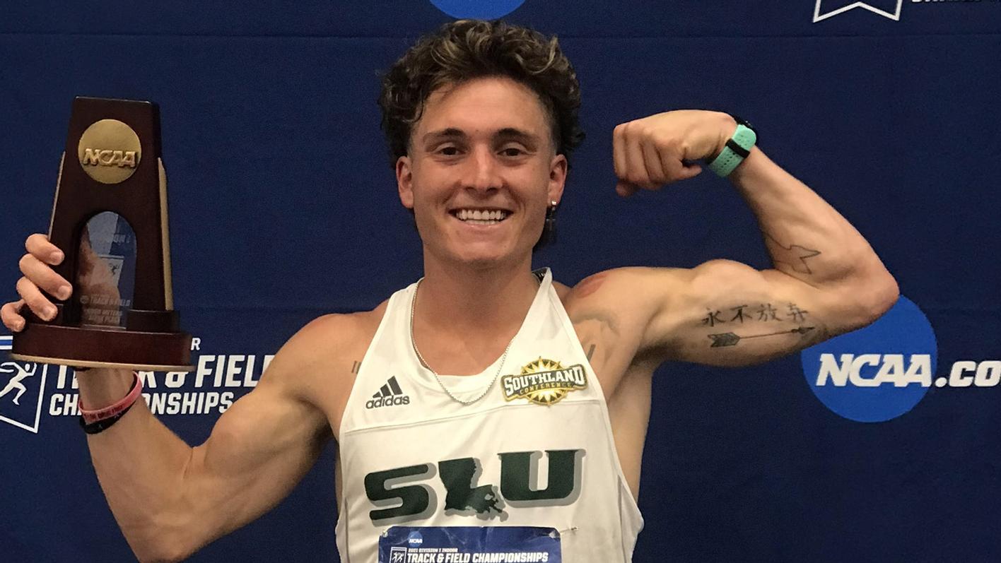 Shea Foster Bio, Wiki, Surviving Paradise, Age, Family, Income