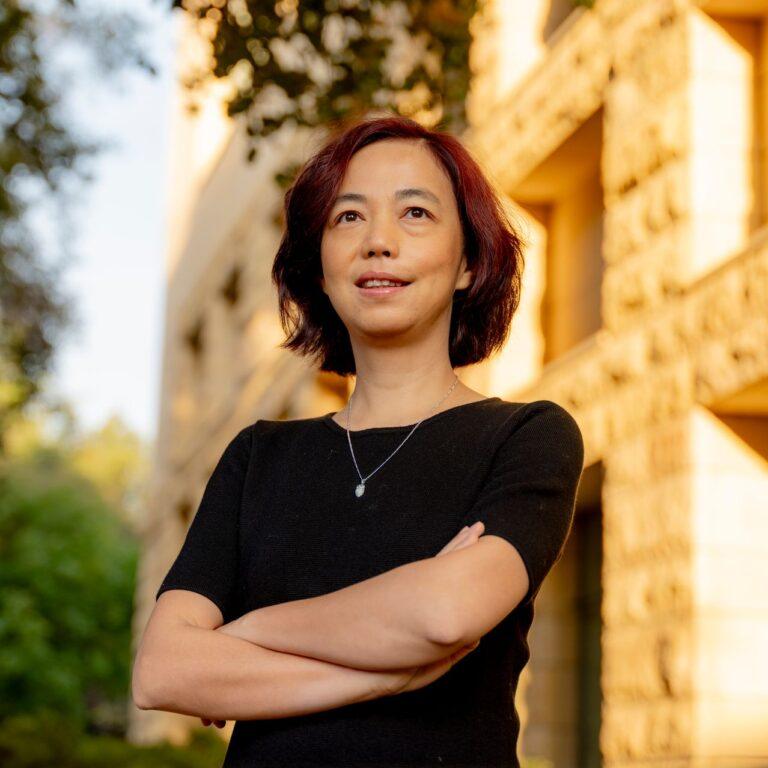 Fei-Fei Li Wiki, Computer Scientist, Age, Teaching, Research, Net.